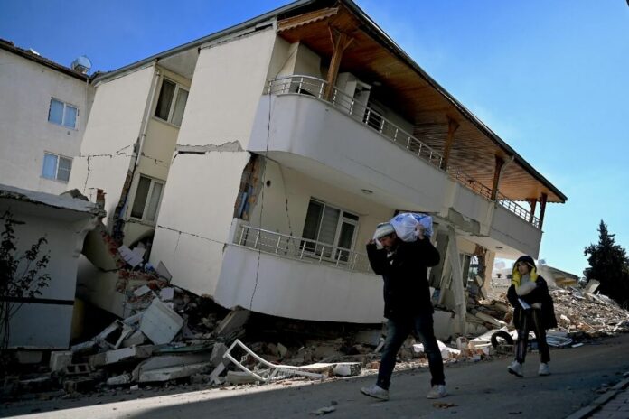 1 5 Million People Left Homeless In Turkey After Devastating