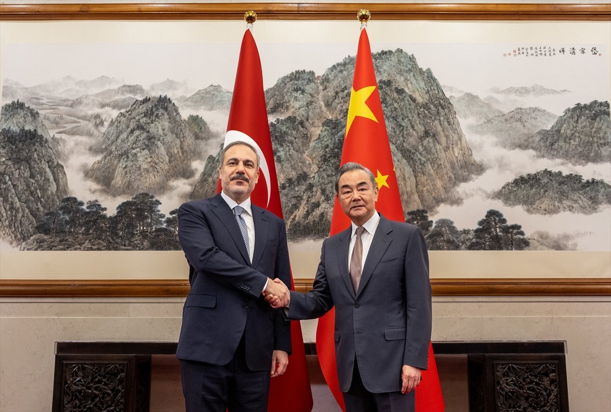 Turkey puts its best foot forward to charm Chinese investors - Turkish ...