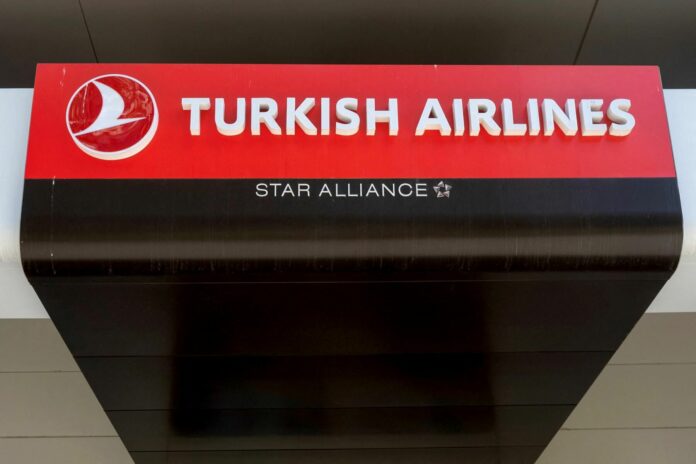 Turkish Airlines signs major Boeing deal after Erdoğan’s US visit ...