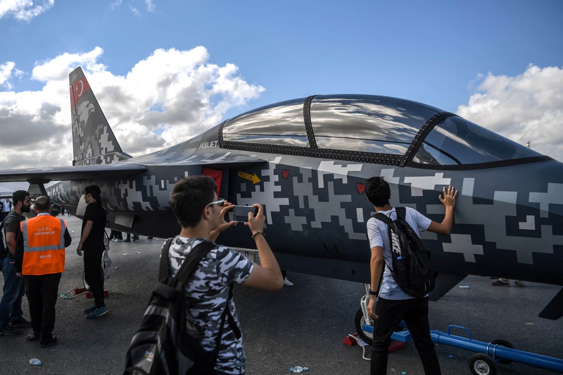 Turkey seeks US approval to buy GE aerospace engines for military jets ...