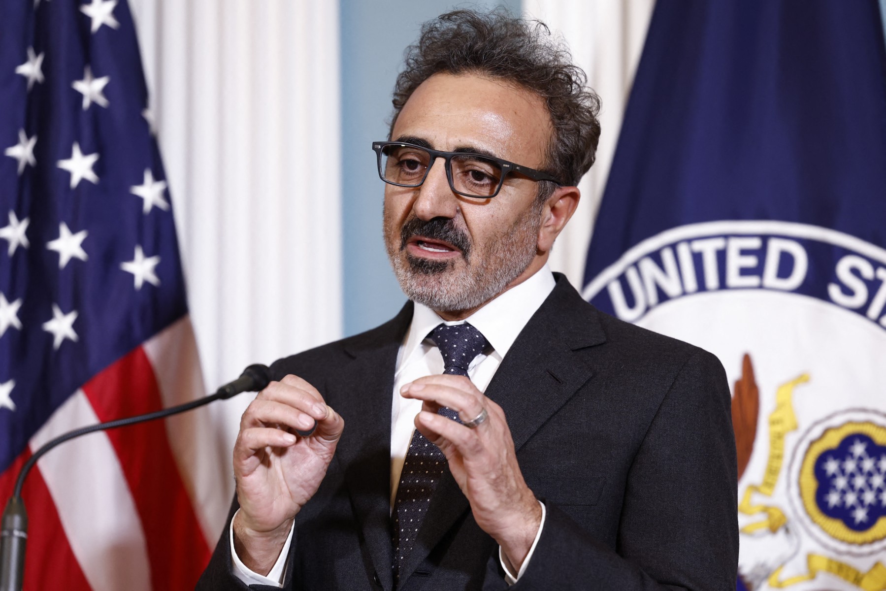 Chobani CEO Hamdi Ulukaya set to buy iconic Bosporus mansion for $45M ...