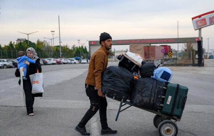 640,000 Syrians have returned home from Turkey since Assad’s fall ...