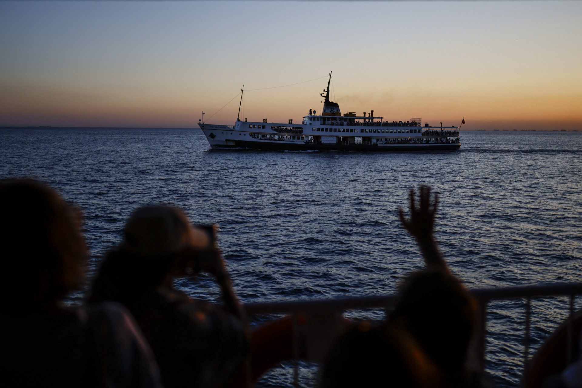 İstanbul’s ferries remain a beloved link between two continents ...