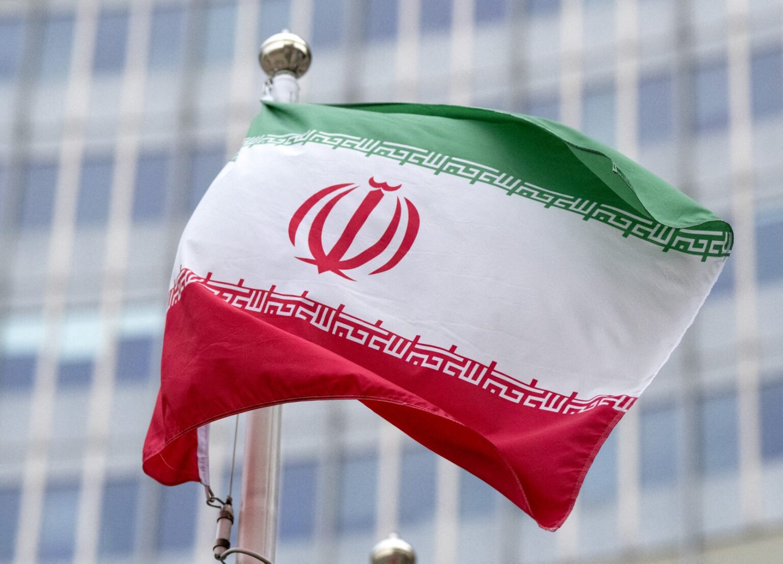 Trump says 25 pct US tariff applies to countries trading with Iran ...
