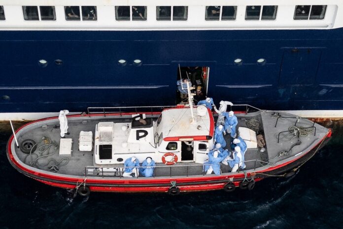 3 Turkish citizens evacuated from hantavirus-hit cruise ship put in ...