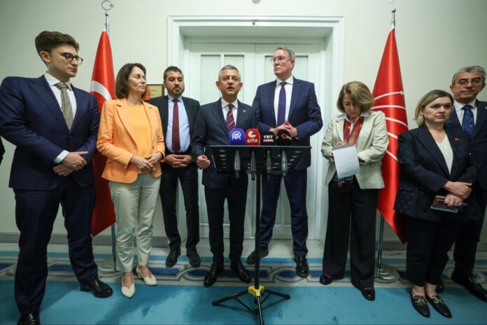 Germany’s SPD visits ousted CHP leader in show of solidarity amid party ...